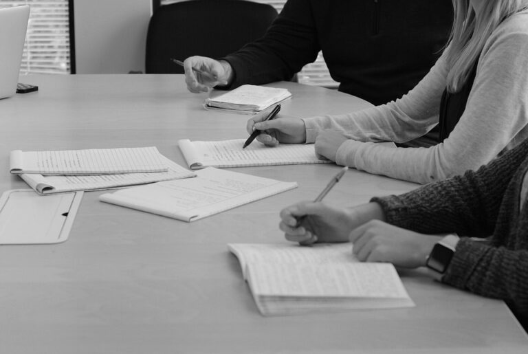Scheduling Secrets: How to Create a Productive Daily Routine - Self ...